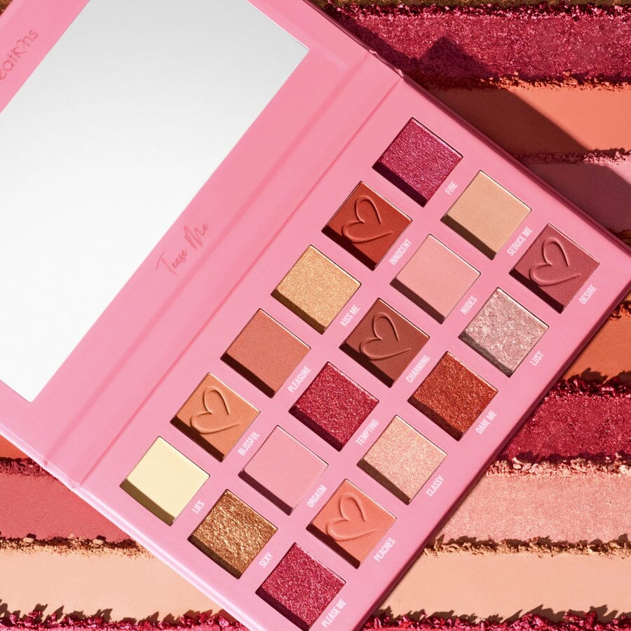 Tease Me Eyeshadow Palette (6 units) – MyWholesaleFashion.com